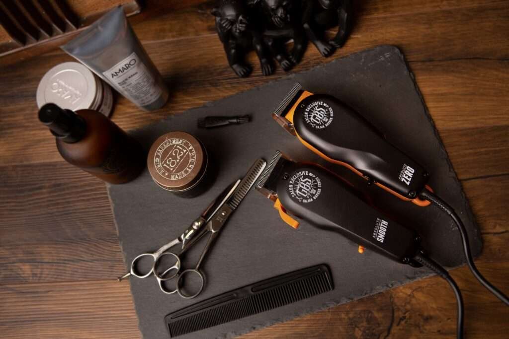 Cómo montar una barbería ¡Emprende tu propio negocio! | Academia de ...
